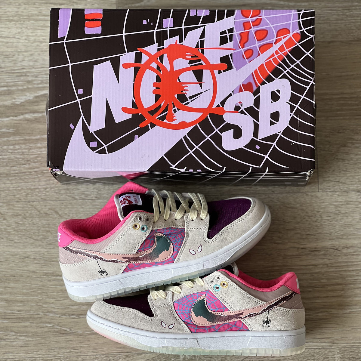 NIKE DUNK SB / Spider-Gwen - Low – SKYWEAR
