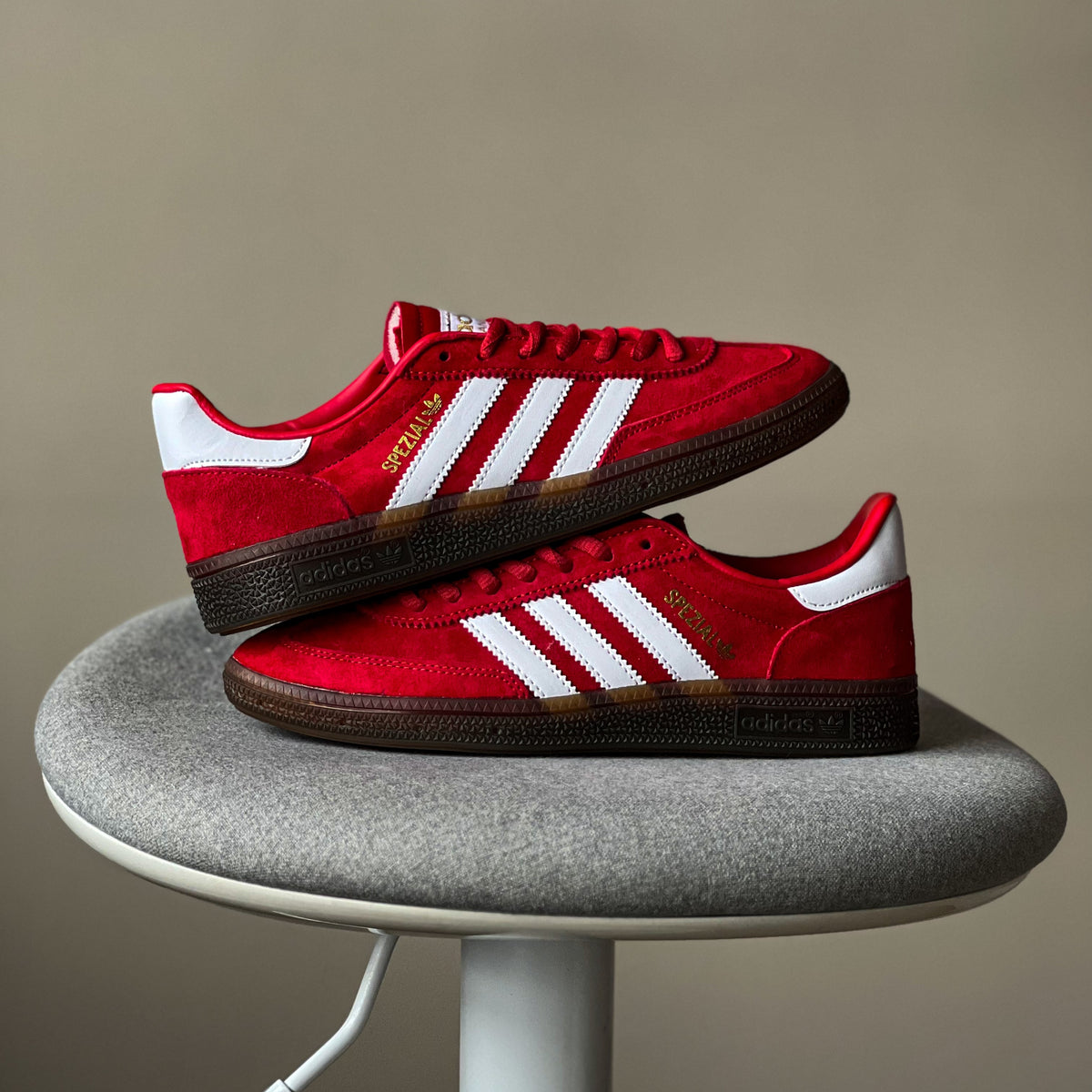Adidas Spezial / Scarlet White Gum – SKYWEAR