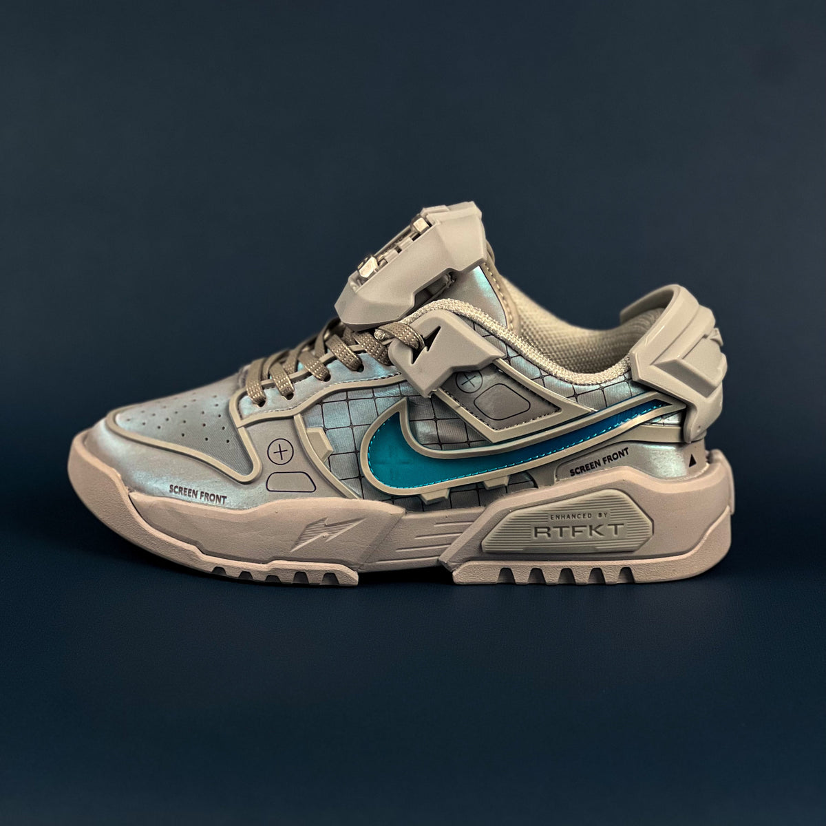 NIKE DUNK / Genesis OG (Edition of 6841) x RTFKT - Low – SKYWEAR